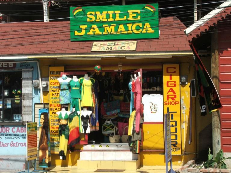Jamaica, Kariibid — Kruiisikeskus